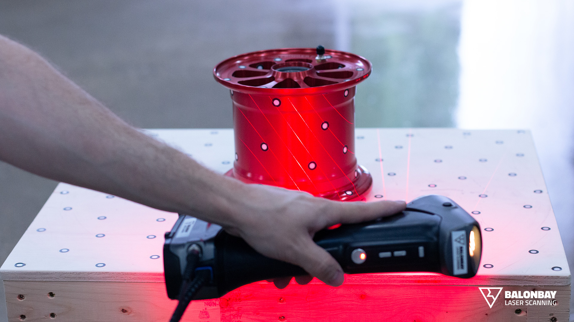 3D Laser Scanning Beringer Airplane Wheel Assembly | Balonbay 3D Laser ...